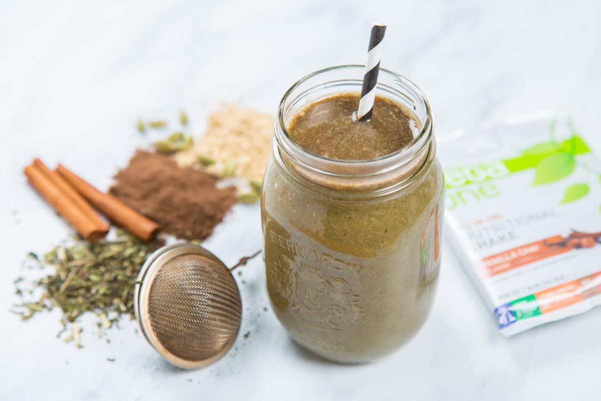 3 Warming Tea Smoothie Recipes to Calm and Energize - Young and Raw